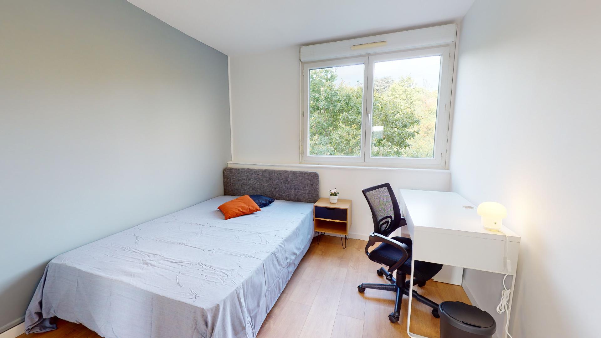Colocation meublée T6 87m² à Lyon - 65d Rue De Saint-Cyr - Chambre 4 ...